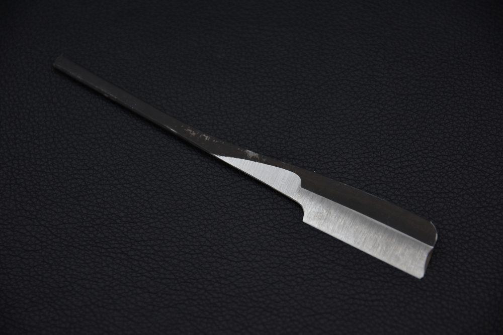 Iwasaki Kamisori Small Razor — Stay Sharp